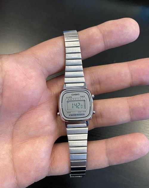 Часы casio LA670w vintage