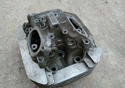 Головка двигателя Suzuki DR350