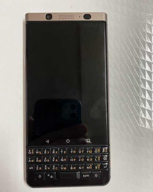 Телефон BlackBerry Keyone 4/64