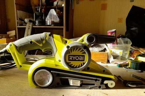 Ленточная шлифмашина Ryobi EBS800V