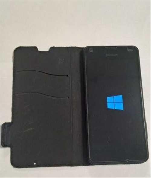 Смартфон Nokia Lumia 550 (Microsoft RM-1127)