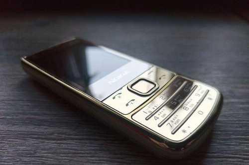 Nokia 6700 gold
