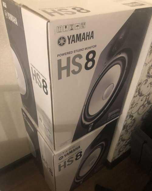 Yamaha HS8