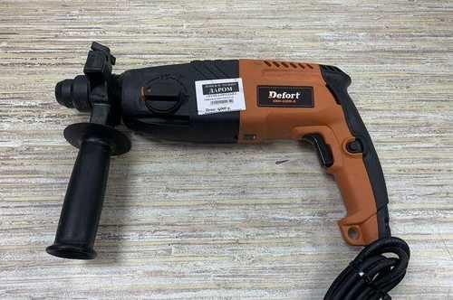 Перфоратор Defort DRH-620N-K