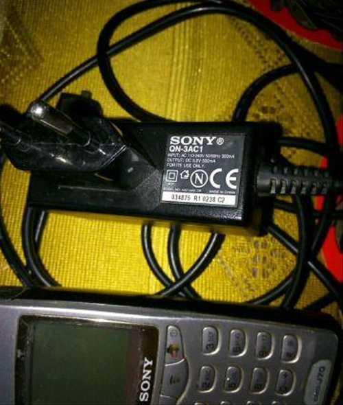 Sony smd j70 Сотовый телефон сони