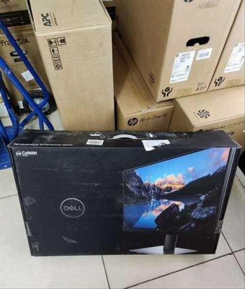 Новый премиум 4K монитор Dell UP2720Q