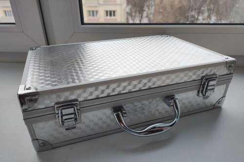 Ящик/чемодан алюминиевый 33х21х9 см