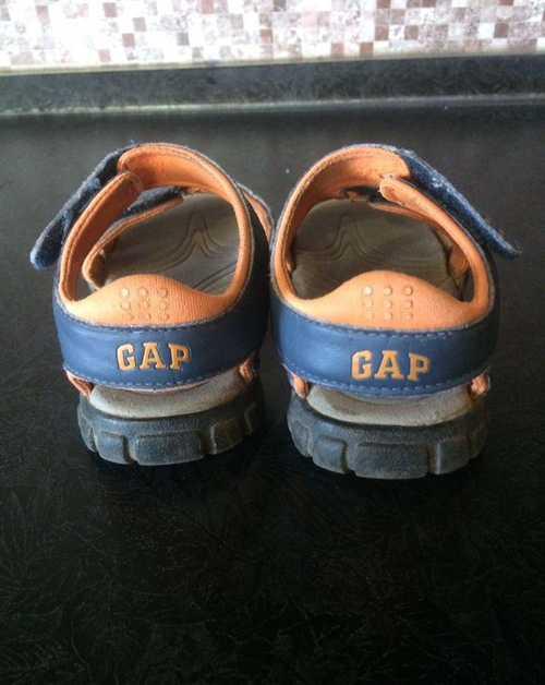 Сандали gap