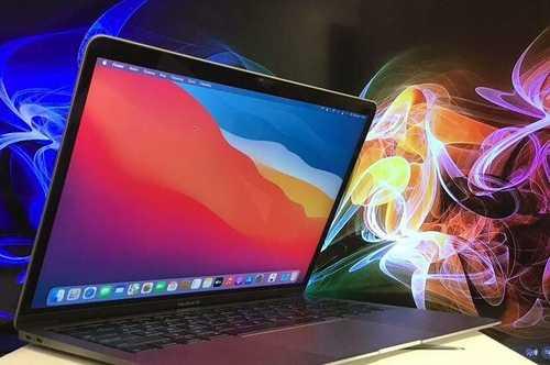 MacBook Air 2018год i5/8RAM/256SSD