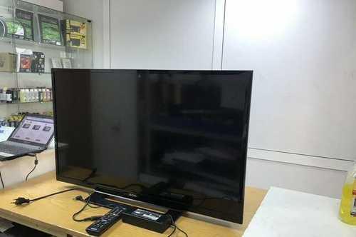 32" (81 см) LED-телевизор Sony KDL-32R303B черный