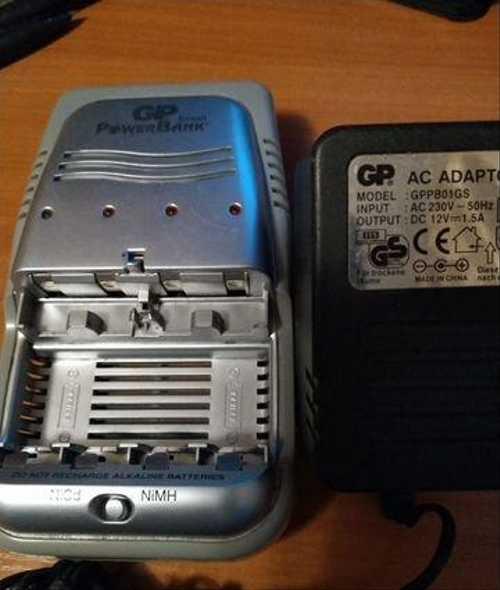Зарядное устройство GP Power Bank Smart gppb01