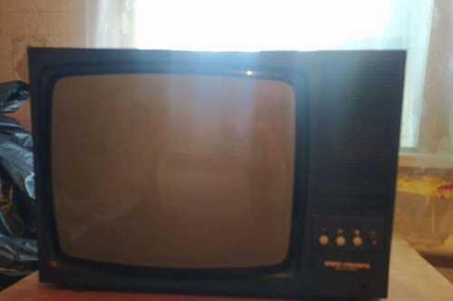 Телевизор чёрно-белый Рекорд вэлс 50тб-306
