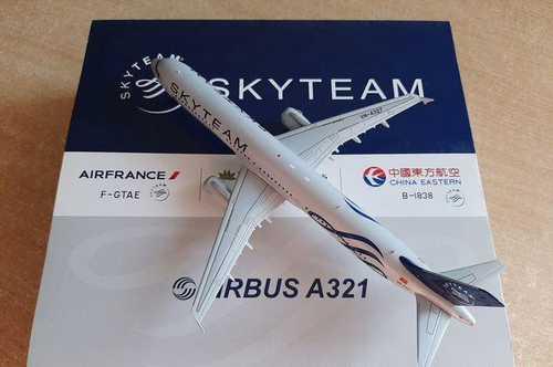 Модель самолета Airbus A 321, 1/200, JC Wings