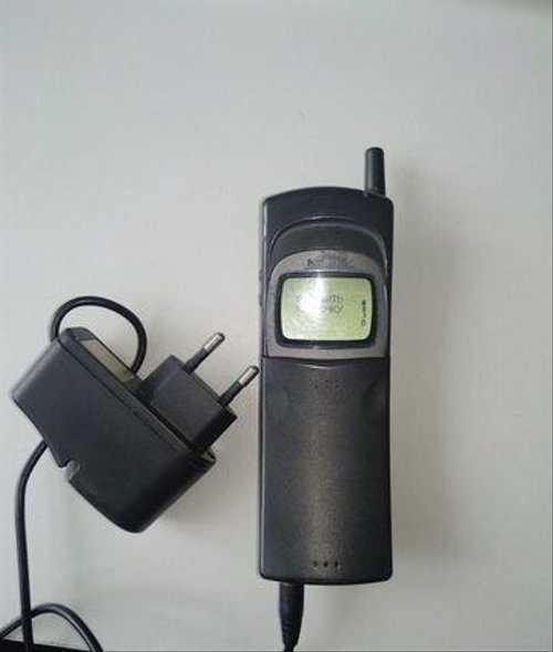 Nokia 8110 i
