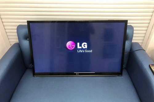 Телевизор LG 43 дюйма (Смарт тв есть)