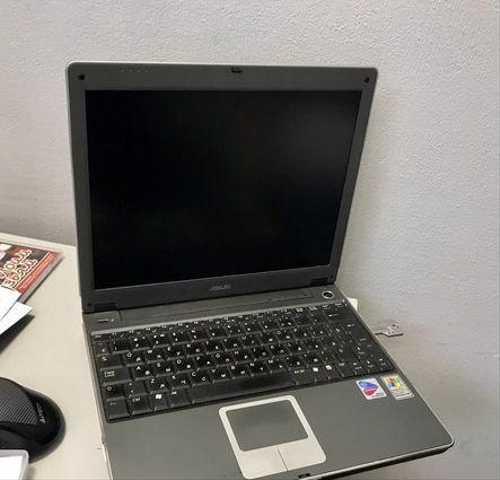 Asus M5000