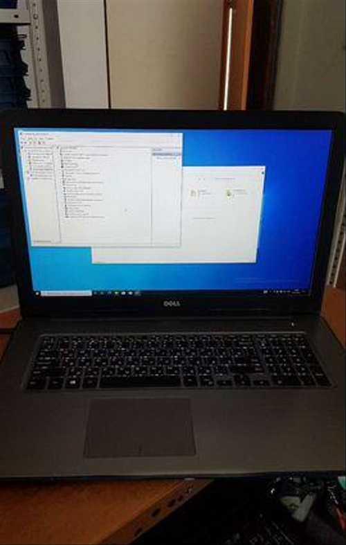 Dell inspiron 17 5767 P32E001 I5-7200/8Gb/1000Gb