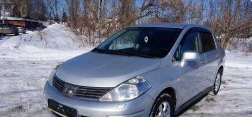 Nissan tiida 2007 седан