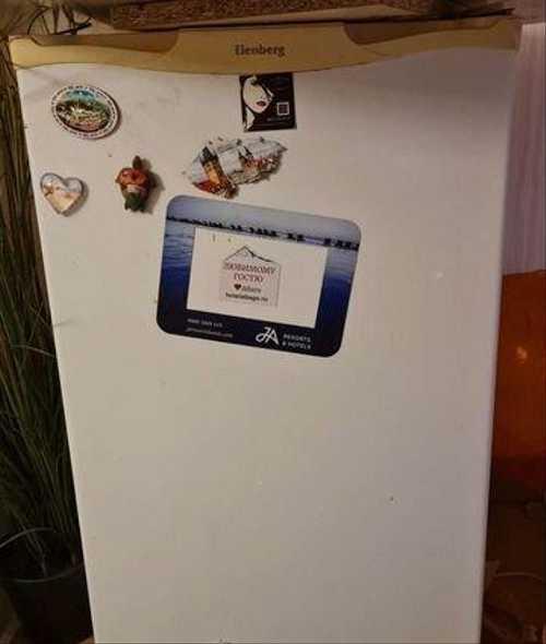 Холодильник бу Elenberg