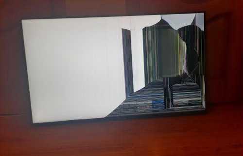 SAMSUNG UE50NU7097U и Sharp LC-42LE40RD