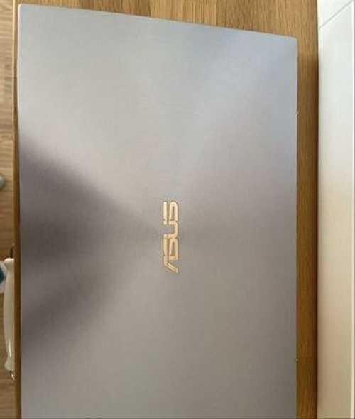 Asus ZenBook UX431FA 1021U