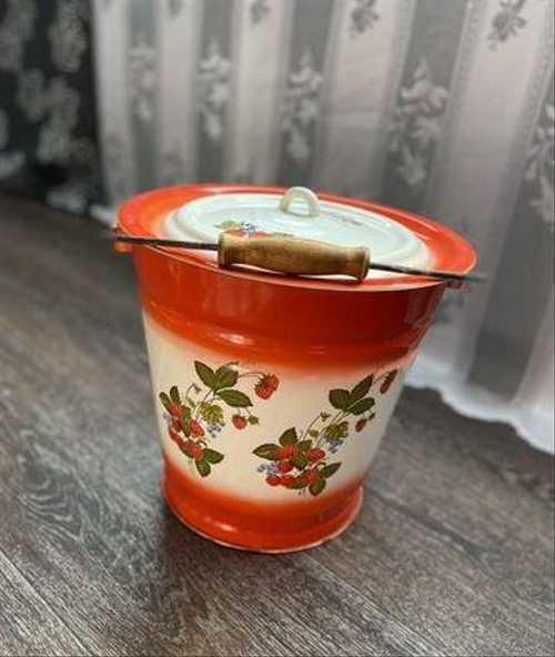 Эмалированное ведро новое