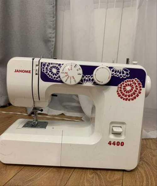 Швейная машина janome 4400