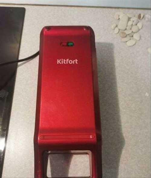 Вафельница Kitfort