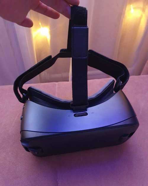 Очки виртуальной реальности SAMSUNG VR SM-R323
