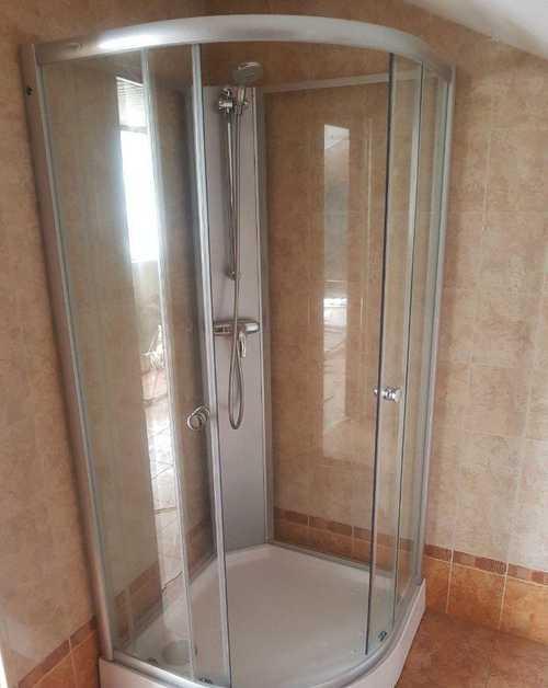 Угловая душевая кабина Bajjo 90x90 Hansgrohe