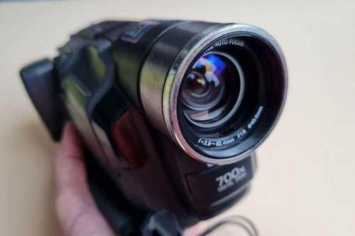 Видеокамера JVC GR-FX14
