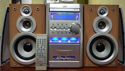 JVC UX-J50, Малайзия 120 Вт CD/AUX/AM-FM/кассета