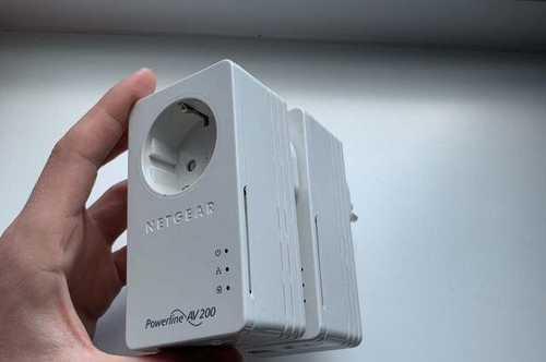 PLC-адаптер netgear Powerline AV 200 комплект
