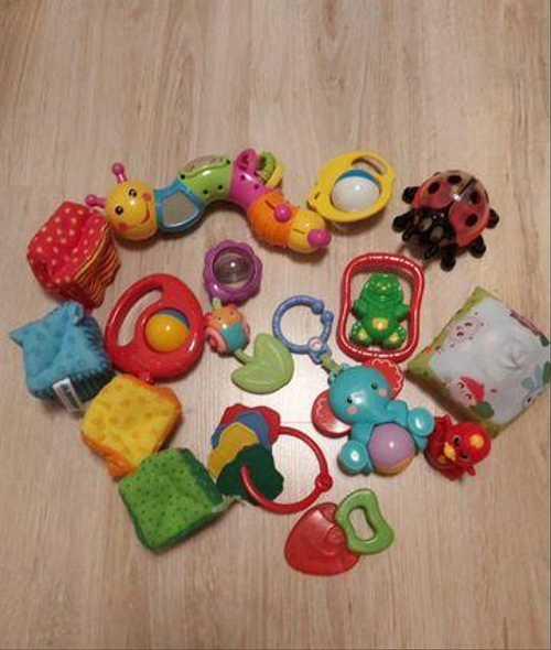 Погремушки пакетом fisher price, мякиши и др