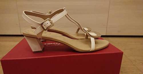 Босоножки Roger Vivier новые р38