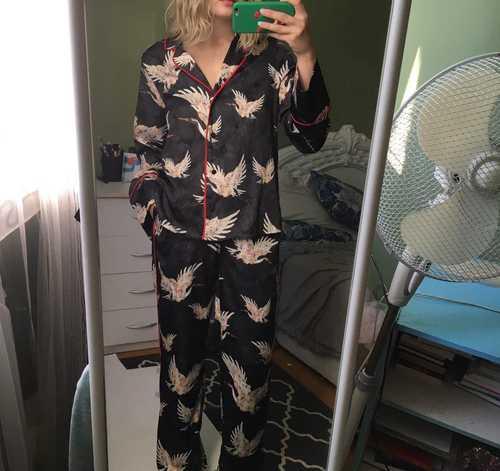 Костюм в пижамном стиле hm