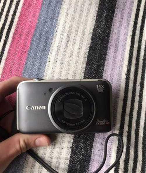 Компактный фотоаппарат canon