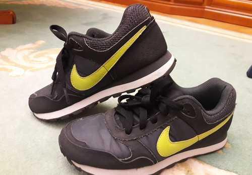 Детские кроссовки Nike, оригинал, 35,5 р