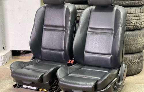 Продаем Передние Сидения Салон Recaro для BMW X5 Е
