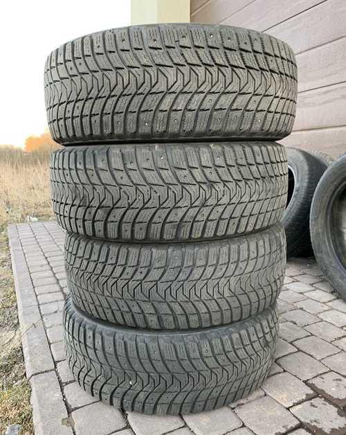 Зимняя резина Michelin 205/55 R16 цена за 4 шины