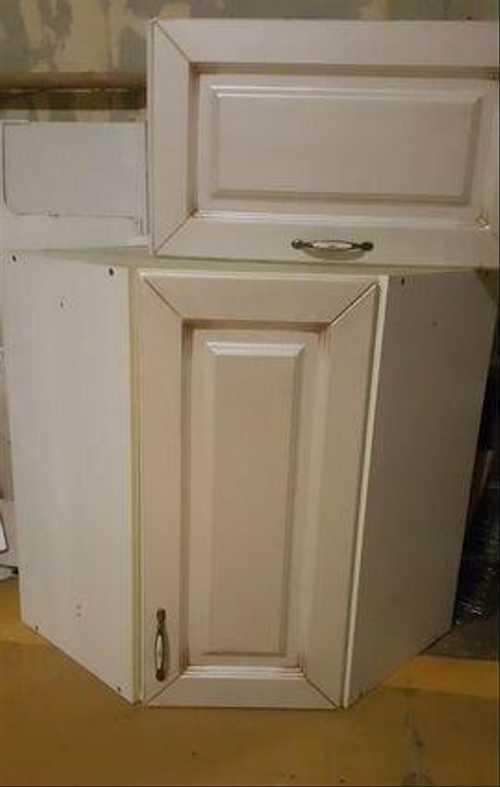 Кухонный навесной шкаф угловой бу