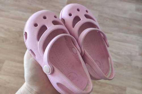 Шлепки crocs для девочки