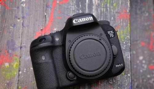 Canon EOS 7D Mark ii Body