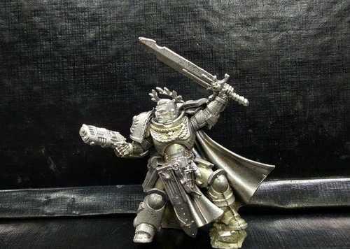 Warhammer 40000 INC Exclusive Primaris Captain
