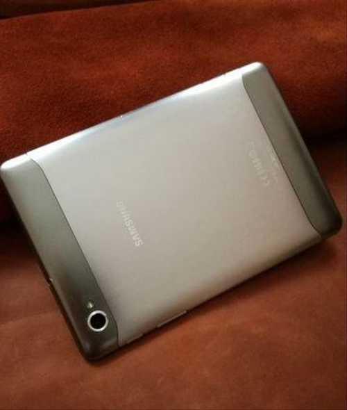 Планшет SAMSUNG Galaxy Tab 7.7
