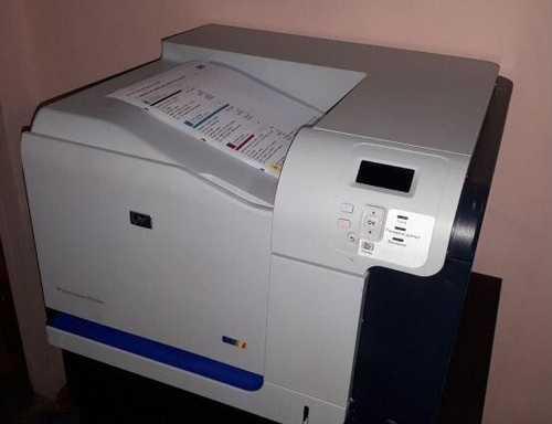 Принтер цветной HP Color LaserJet CP3525x