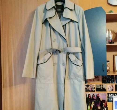 Плащ женский