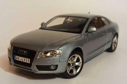 Audi A5 Coupe 2007 Monza Silver 1:18 Norev HQ