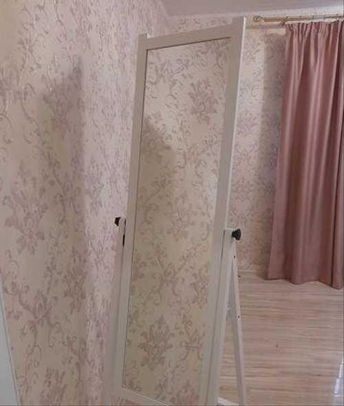 Продам зеркало напольное Икеа