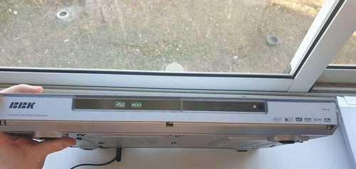 DVD плеер-рекордер BBK DW9955K с жёстким диском